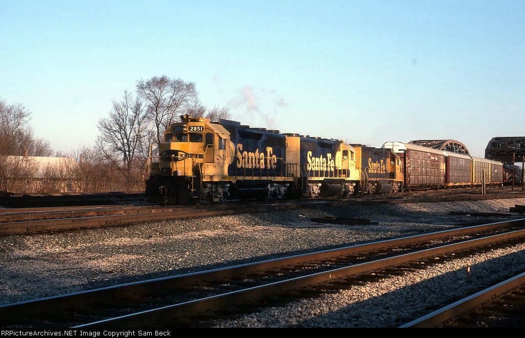 ATSF Transfer to Barr Yard